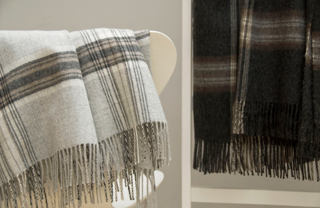 THROWS & PILLOWS – AREA home